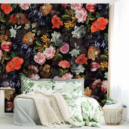 Bilderwelten Mustertapete Dunkles Blumenbouquet