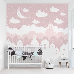 Fototapete Kinderzimmer Sternenhimmel mit H&auml;usern und Mond in rosa