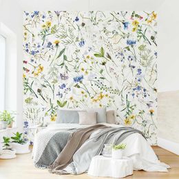 Mustertapete Blumenwiese als Aquarell