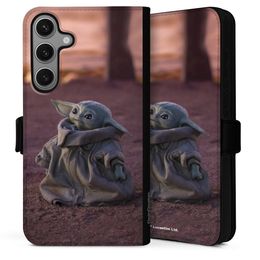 DeinDesign Galaxy S25+ Handy Klapph&uuml;lle Handyh&uuml;lle aus Kunst Leder schwarz Flip Case The Child Star Wars Baby Yoda Sideflip mit Lasche