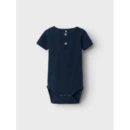 Kurzarmbody name it "NBMKAB SS BODY NOOS", Jungen, Gr. 62, N-Gr, blau (schwarz sapphire), Jersey, Obermaterial: 57% Baumwolle, 38% Modal, 5% Elasthan, unifarben, regular fit normal, Rundhals, Bodys, Baumwollmischung, Kurzarm, Knopf-Details