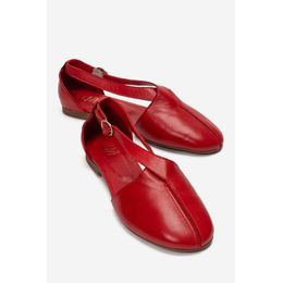 Fable Leder Ballerina mit Seitlichem Ausschnitt