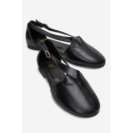 Fable Leder Ballerina mit Seitlichem Ausschnitt