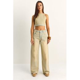 Hochtailliertes Denim-Haltertop und weit geschnittene Hose Set