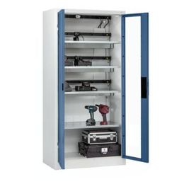 C+P Akkuladeschrank Acurado, abschlie&szlig;bar, mit L&uuml;ftung + Inneneinrichtung, B 930 x T 500 x H 1950 mm, Stahl, fernblau RAL 5023/lichtgrau RAL 7035