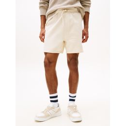 Sweatshorts Tommy Jeans "TJM RLX NEW CLSSCS BEACH SHORT", Herren, Gr. L, N-Gr, beige (desert sand dune), Sweatware, Obermaterial: 100% Baumwolle, unifarben, regular fit kurz, Hosen Sweatshorts, Mit Kordelzug