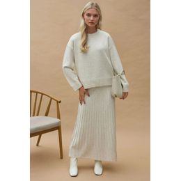 Strukturierter Pullover & Ausgestellter Rock Strick-Set