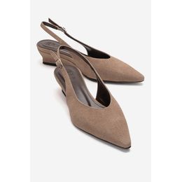 Cosella Slingback Pumps