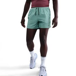 Nike Stride Dri-FIT 5" Shorts Bekleidung Herren blau