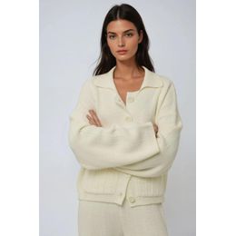 Strickjacke mit Kn&ouml;pfen und Strukturmuster