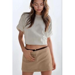 Tief geschnittene Mini-Shorts