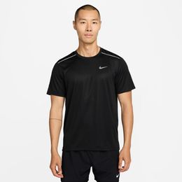 Laufshirt Nike "M NK DF UV MILER SS", Jungen, Gr. S, schwarz, schwarz,, Obermaterial: 100% Polyester, normal, Rundhals, Shirts Laufshirt, sportlicher Schnitt, mit kurzen &Auml;rmeln, mit reflektierenden Details