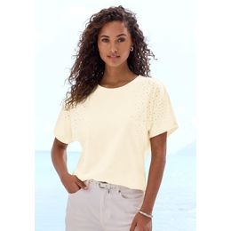 T-Shirt Lascana "mit Strasssteinen", Damen, Gr. 32/34, gelb, Single Jersey, Obermaterial: 50% Baumwolle, 50% Viskose (LENZING&trade; ECOVERO&trade;), Glitzermuster, l&auml;ssig geschnitten normal, Rundhals, angeschnitten abgesteppte Kante, Shirts T-Shirt, aus luftiger Baumwoll-Viskose-Qualit&auml;t