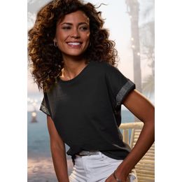 Kurzarmshirt Lascana "mit glitzernem Strass-Design am Arm", Damen, Gr. 40/42, schwarz, Single Jersey, Obermaterial: 100% Baumwolle, unifarben, figurumspielend, Rundhals, Shirts, aus luftiger Baumwoll-Qualit&auml;t