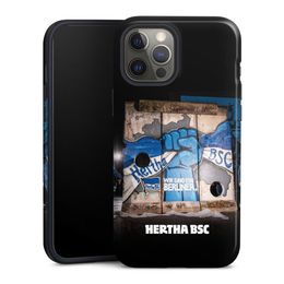 DeinDesign iPhone 12 Pro Max Handy Panzer Handyh&uuml;lle robuste Outdoor H&uuml;lle Schutzh&uuml;lle gl&auml;nzend Hertha Bsc Wall Official Licensed Product Tough Case