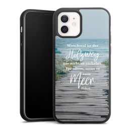DeinDesign iPhone 12 Handy Gallery Case Handyh&uuml;lle 9H Geh&auml;rtetes Glas R&uuml;ckseite H&uuml;lle Statement Beach Spruch Gallery Case
