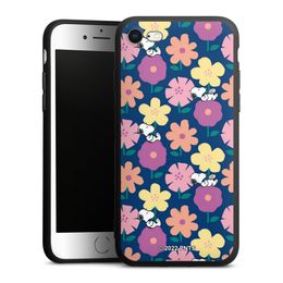 DeinDesign iPhone SE (2020) Handy Premium Silikon H&uuml;lle Handyh&uuml;lle schwarz Case Flowers Muster Snoopy Silikon Premium Case