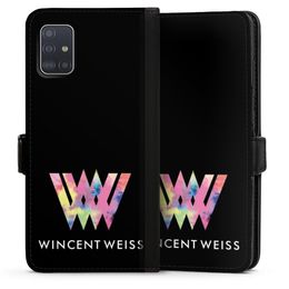 DeinDesign Galaxy A51 Handy Klapph&uuml;lle Handyh&uuml;lle aus Kunst Leder schwarz Flip Case Official Licensed Product Wincent Weiss Music Sideflip mit Lasche