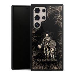 DeinDesign Galaxy S24 Ultra Handy Gallery Case Handyh&uuml;lle 9H Geh&auml;rtetes Glas R&uuml;ckseite H&uuml;lle Tv Show Designs Wikinger Vikings Gallery Case