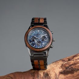 Holzkern Herrenuhr mit blauem Marmor Ziffernblatt, schwarzem Edelstahl, und lumineszierenden Uhrzeigern
