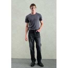 Regul&auml;r geschnittene gerade Jeans aus Denim