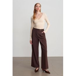 Weite Bundfalten-Hose aus Crepe mit G&uuml;rtel