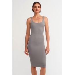 &Auml;rmelloses Bodycon-Midikleid