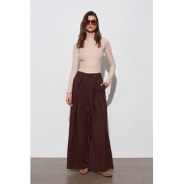 Weite, plissierte Hose