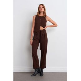 Hoch taillierte weite Crepe-Hosen