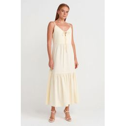 &Auml;rmelloses A-Linien-Maxikleid mit Bindeband vorne