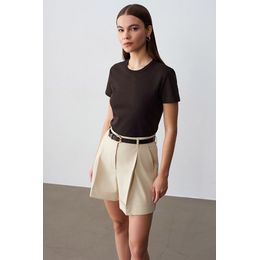 Damen T-Shirt mit rundem Halsausschnitt aus hochwertigem Material