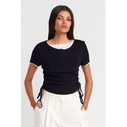 Damen Baumwoll Slim-Fit Rundhals T-Shirt