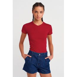 Slim Fit Baumwoll V-Ausschnitt T-Shirt