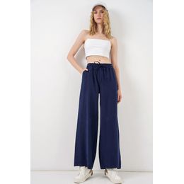 Hochtaillierte Weite Hose mit Tasche