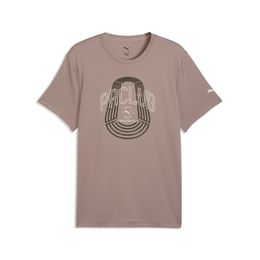 Trainingsshirt Puma "Run Club Graphic T-Shirt Herren", Jungen, Gr. L, braun (sandstone beige), Obermaterial: 100% Polyester, regular fit, Rundhals, Shirts