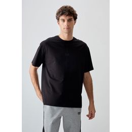 &Uuml;bergr&ouml;&szlig;e Bedrucktes Rundhals-T-Shirt