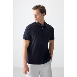 Oversized Polo-Kragen T-Shirt