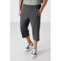 M&auml;nner Mitteltaillierte Capri-Shorts