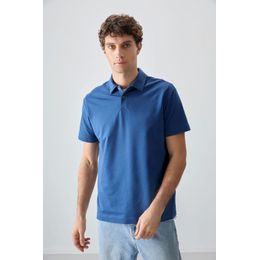 &Uuml;bergro&szlig;es Poloshirt mit Kragen