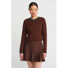 Damen V-Ausschnitt Pullover mit Kabelstrick