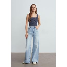 Gestreifte Rippstrick &auml;rmellose Cami-Bluse
