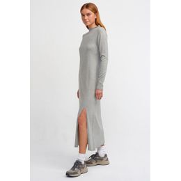 Rippstrick-Turtleneck Midi-Kleid