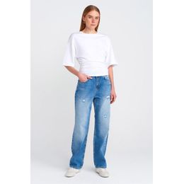 Hochtaillierte Mom-Jeans mit weitem Bein