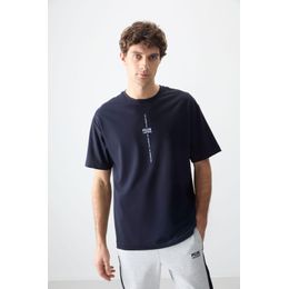 &Uuml;bergr&ouml;&szlig;e Bedrucktes Rundhals-T-Shirt