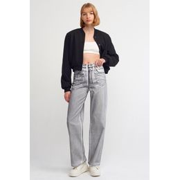HochTaillierte Gerade Jeans