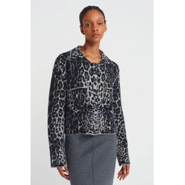 Leopard-Jacquard-Button-Cardigan