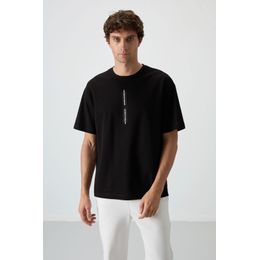 &Uuml;bergr&ouml;&szlig;e Bedrucktes Rundhals-T-Shirt