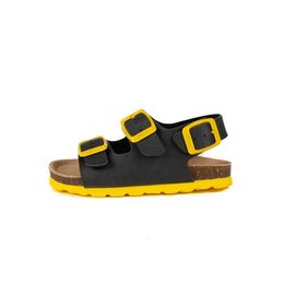 billowy Sandalen in Schwarz - 66% | Gr&ouml;&szlig;e 26 | Kindersandalen