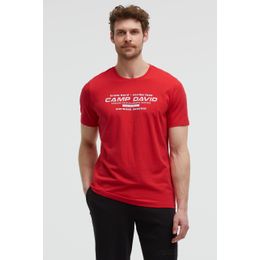 Rundhalsshirt CAMP DAVID, Jungen, Gr. 4XL, energy rot, Single Jersey, Material: 95% Baumwolle, 5% Elasthan, bedruckt, regular fit normal, Rundhals, eingesetzt gerader Abschluss, Shirts Rundhalsshirt, mit Necktape