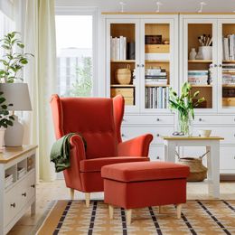 IKEA STRANDMON Ohrensessel mit Hocker